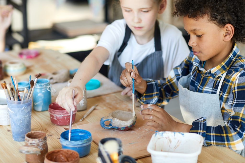 Fess'nett - 5 idées d’activités créatives pour vos enfants Fess'nett - 5 idées d’activités créatives pour vos enfants